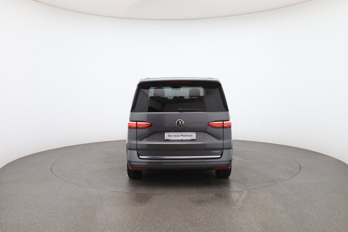 VW Multivan Style eHybrid, null, indiumgrau metallic - The Bullishow