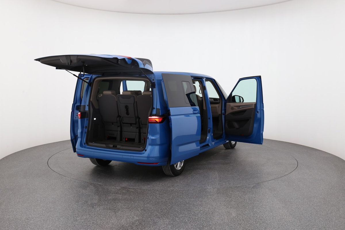 Volkswagen Multivan TSI, DSG | Frontantrieb, medium blue metallic - The ...